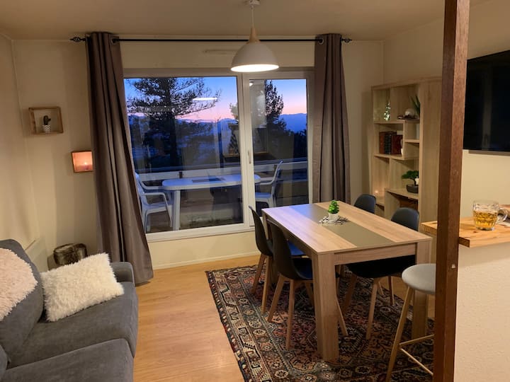 Appartement Cosy Hypercentre Vue Sur Les Montagnes - Font-Romeu-Odeillo-Via