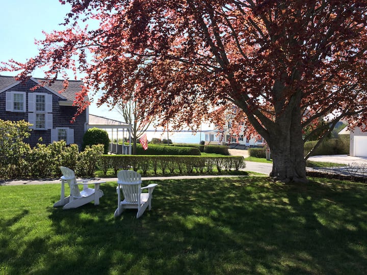 Beautiful Colonial Cape Cod Home - Barnstable, MA