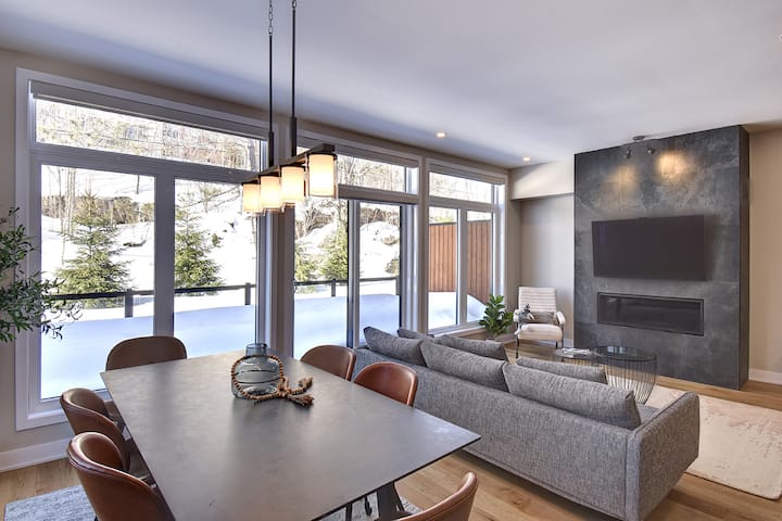 Brand New Modern Chalet. - Mont-Tremblant