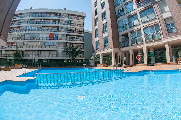 Apartamento Con Piscina Y Garaje Cerca De La Playa - Orio