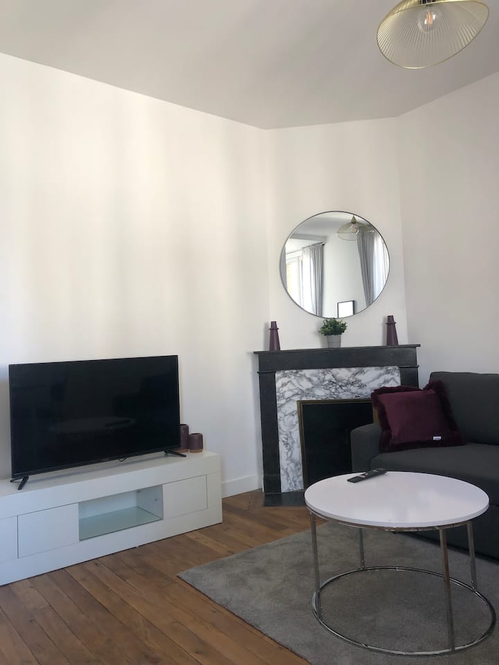 Ravissant Appartement En Plein Centre-ville - Tours