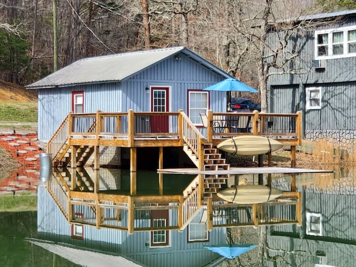 Hooked On A Feeling - Beaver Lake, Rising Fawn