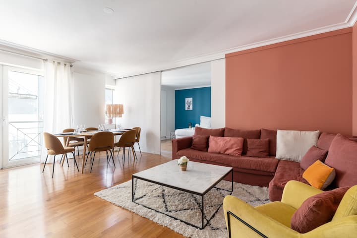 Grand Appartement En Cœur De Ville Avec 2 Parkings - Nantes