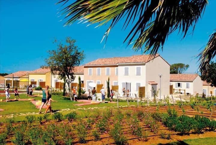 Résidence De Vacances - Calvisson