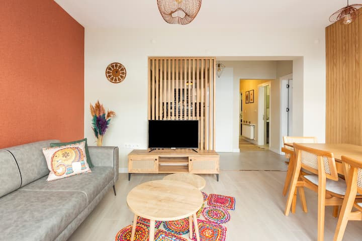 In Taksim Square / 4+1 Big House With 2 Bathrooms - Istanbul