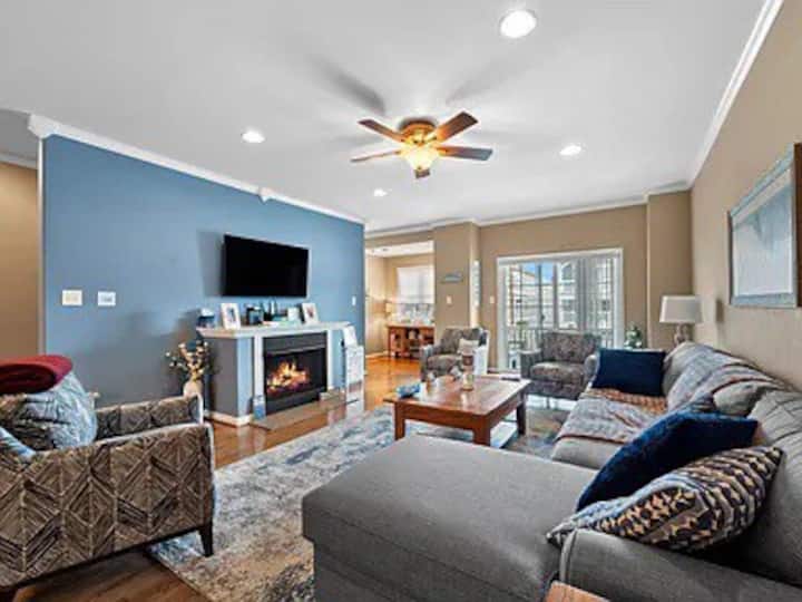Xl Multi-family Townhouse - Steps To The Beach! - Cape May, NJ