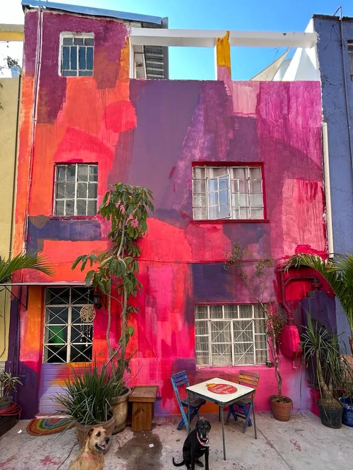 Casa Vecindad Murales - Secret Mural Home Coyoacan - Mexico City International Airport (MEX)