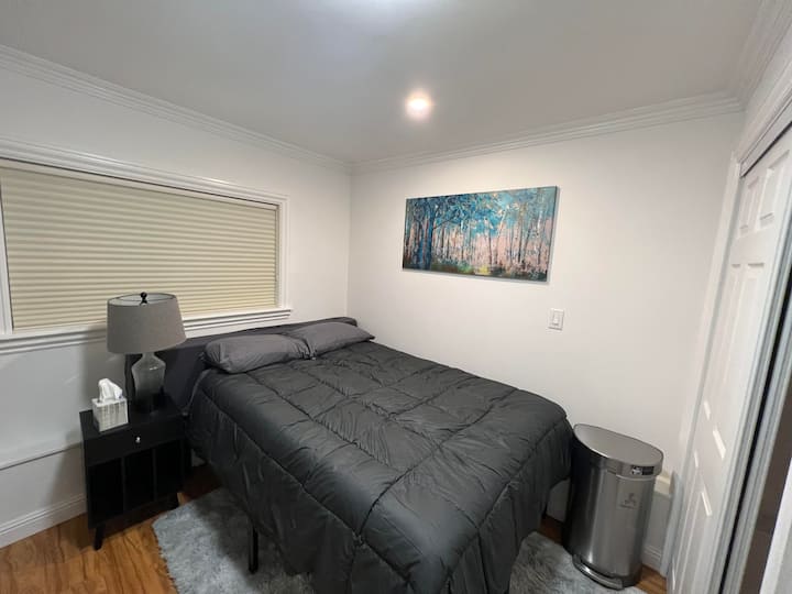 Cozy And Quiet Single Room - San Francisco, CA