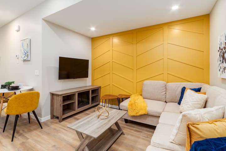 *2masterbedrooms|2ensuitebaths|sunshineyellow - Calgary