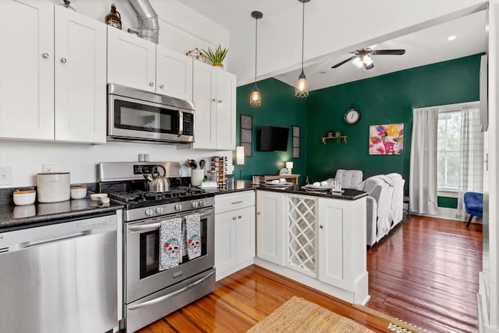 1 Mile To Pearl | Ft Sam Houston | Frost Center | - San Antonio