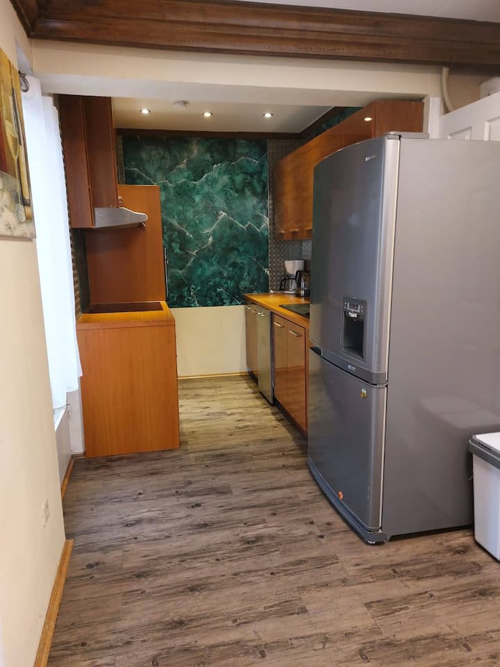 2-bedroom Apartment With Balcony - Nierstein