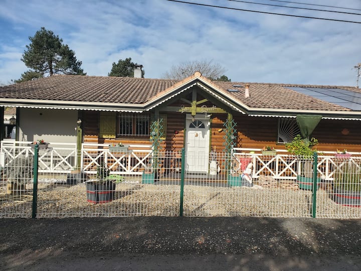 Maison En Bois - Mios