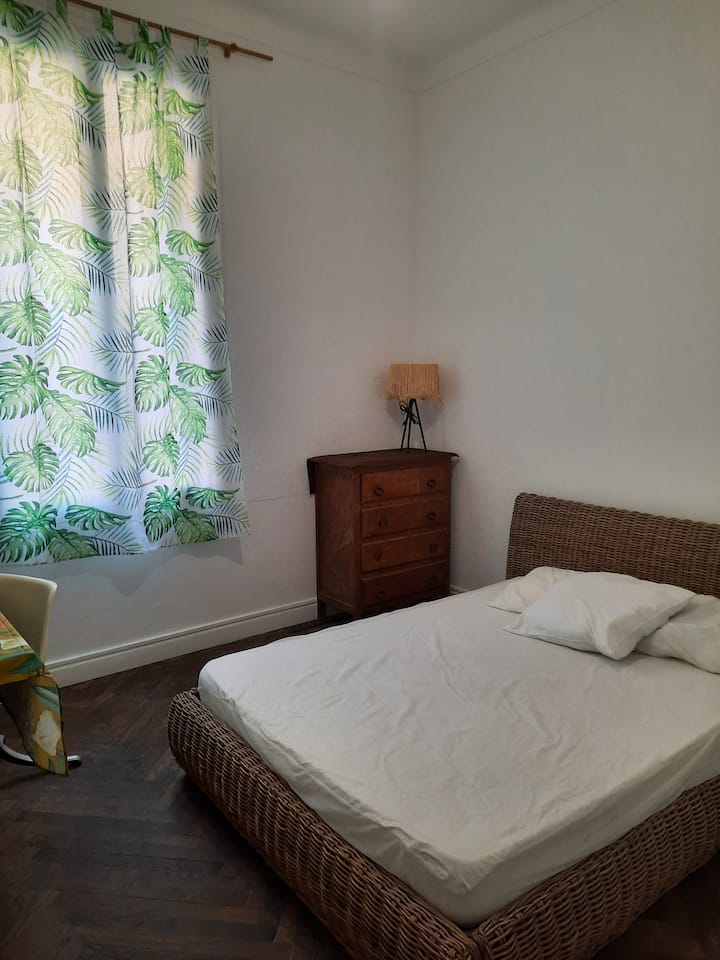 Appartement à 500 Métres à Pied Des Plages à Nice - Nice