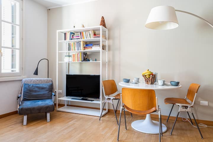 Officina7 Large Apartment - Parma