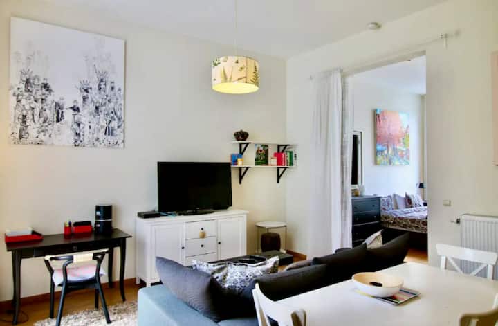 The Best Place - Châtelain - Forest