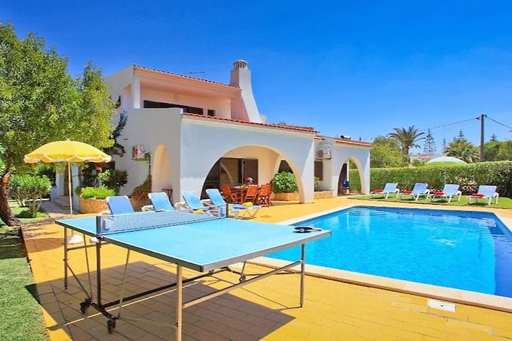 Villa Mirasol - Relaxed Private Villa - Algarve
