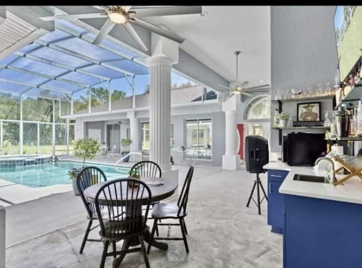 Brenden’s Pad! - Beverly Hills, FL