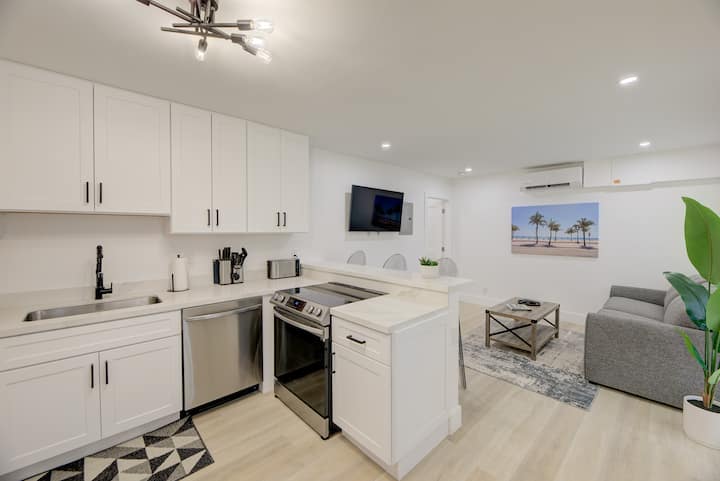 Cozy 1 Bdrm Close To Cafe & Shop - Fort Lauderdale, FL