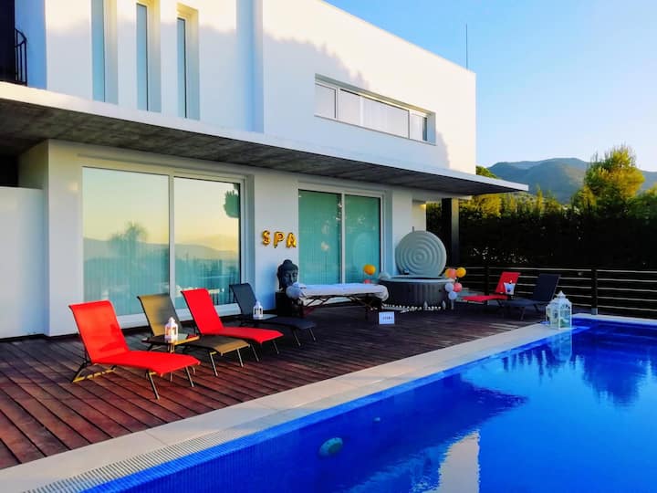Villa Suite Los Pinos - Benalmádena