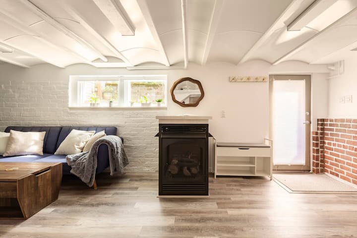 Recharge In Cozy Seattle Retreat - Seattle, WA