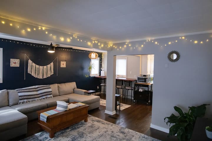 Adorable Bungalow! - La Crosse, WI