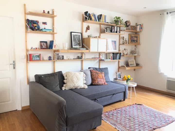 Cosy, Modern Bedroom - Boulogne-Billancourt