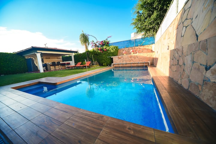 Casa Increíble, Lomas De Cocoyoc - Cocoyoc