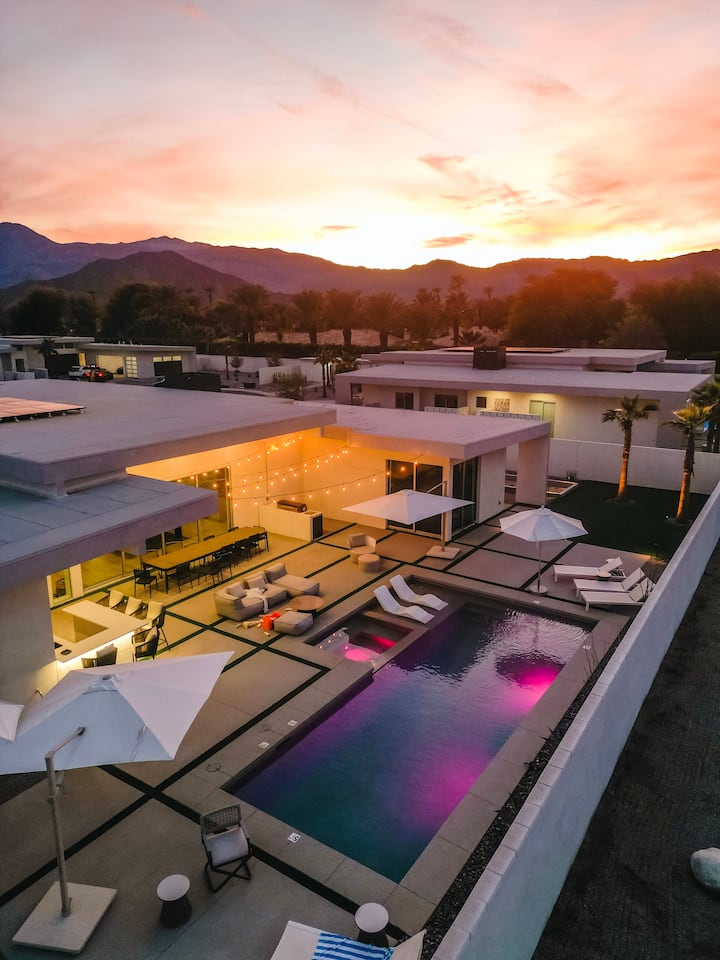 Mercury @ Elemento49 | Pool, Spa & Ping Pong - Indio, CA