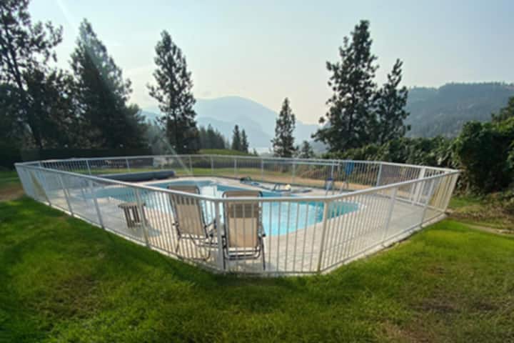 Stoneridge Vineyard, View + Pool - Okanagan Falls