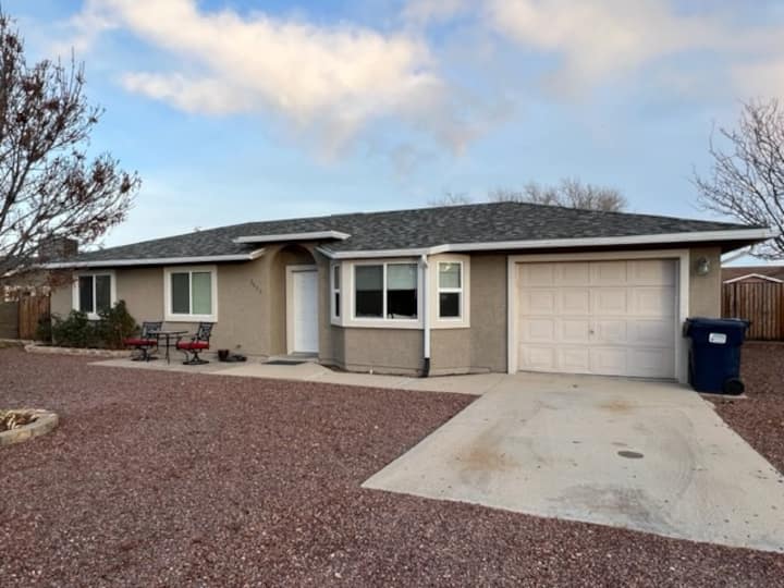 Date Creek Retreat - Prescott Valley, AZ