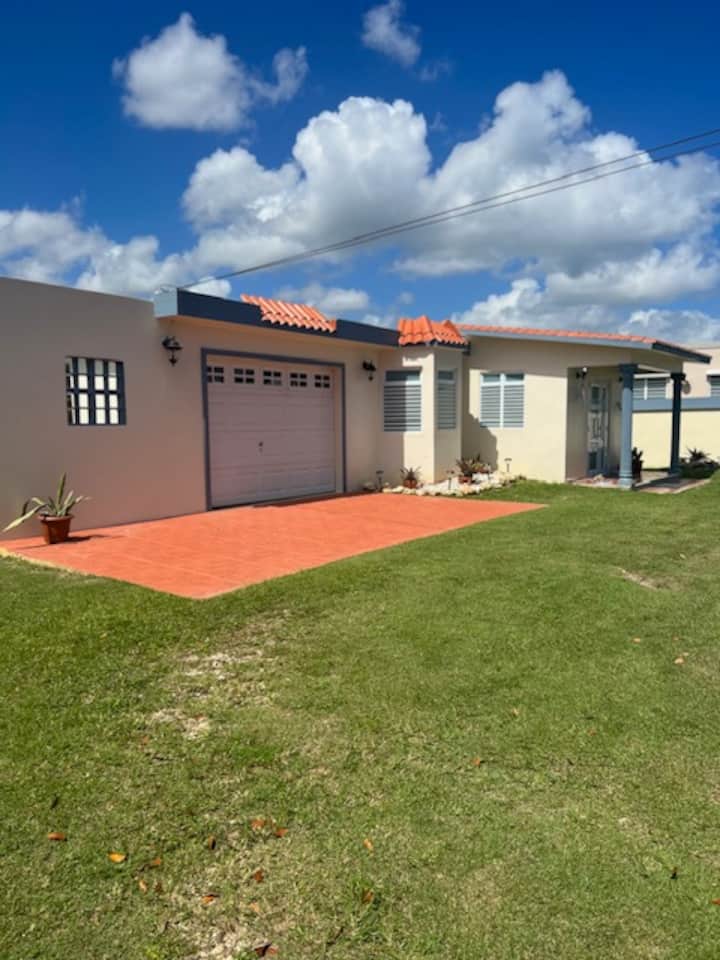 Spacious 3 Bed 2 Bath Casa Bonita By La Playa - Puerto Rico