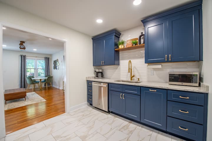 Midtown Cottage - Central Location! (1) - Florida State University, Tallahassee