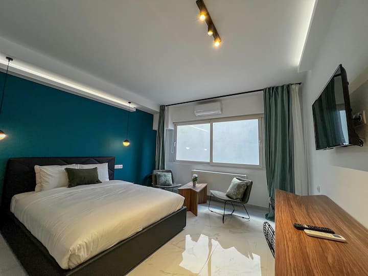 Ladadika Street View 104｜near Aristotle Square - Thessaloniki