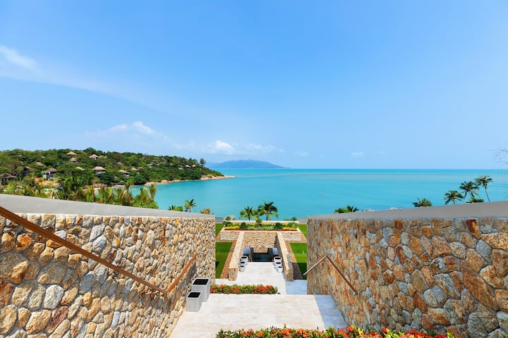 Blue Amber Beachfront Villa At Bayside Villas - Thailand