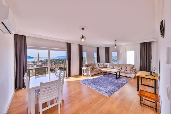 Stunning Sea View 3br Flat In Kaş Center - Kaş