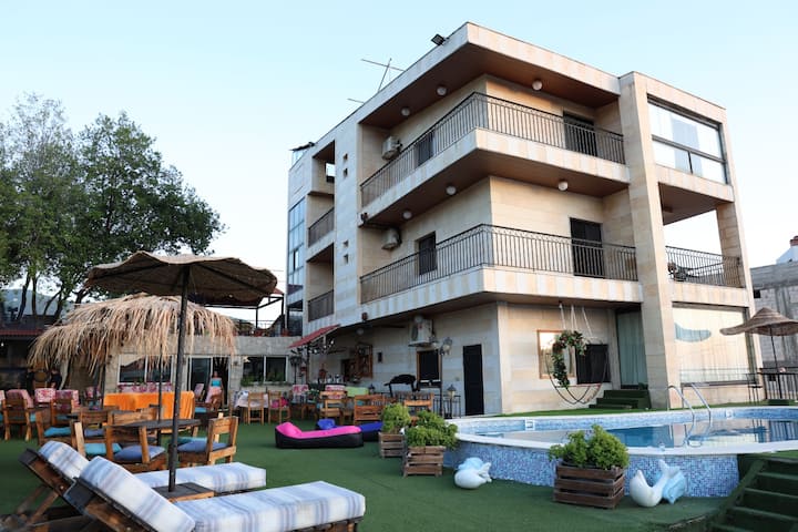 B-cool Guesthouse - Lebanon