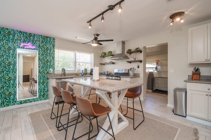 Price Meets Comfort - Mary Esther, FL