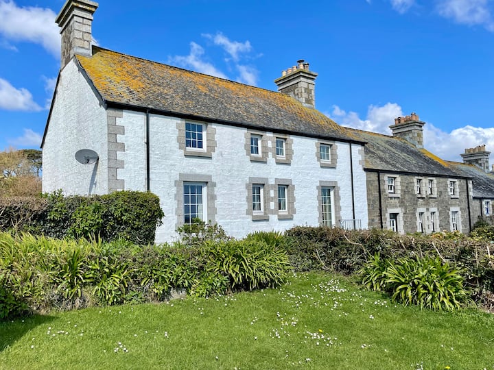 Admiralty Cottage In Cadgwith - Lizard