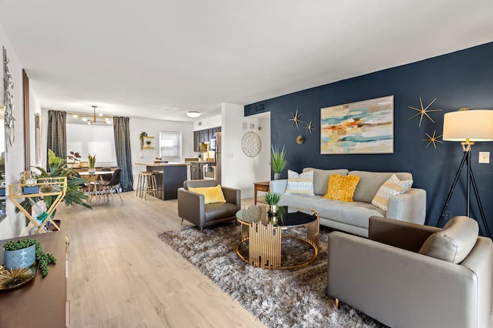 Newly Remodeled, 2 Bedroom, Heart Of Old Town - Scottsdale, AZ
