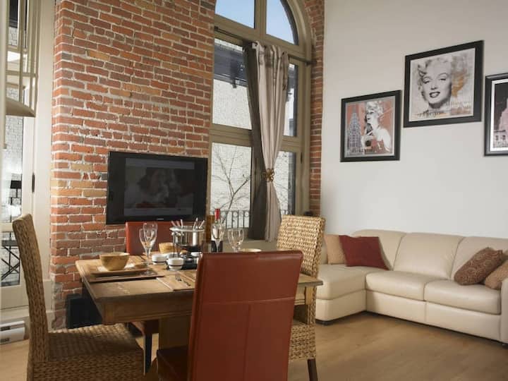 Loft Au Coeur Du Vieux-québec - Québec