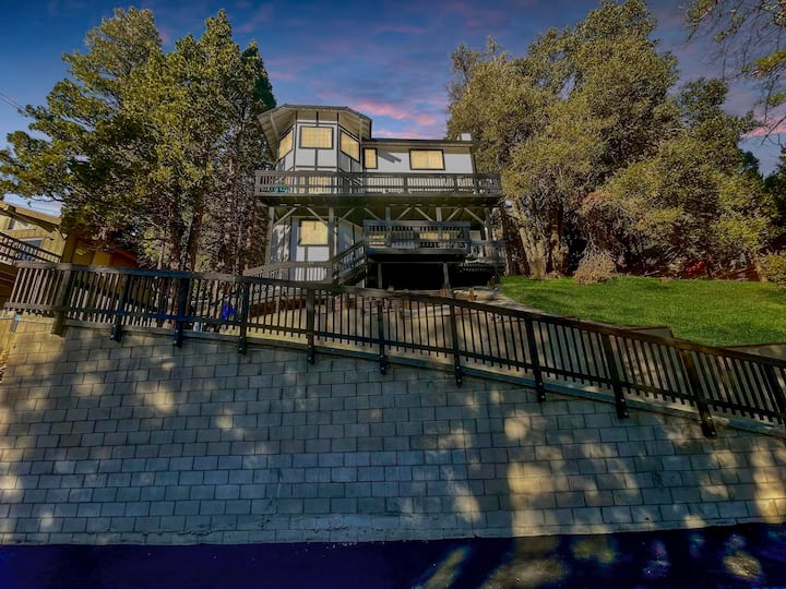 The Lakeview Lodge - Lakeview Fully Remodeled - Crestline, CA