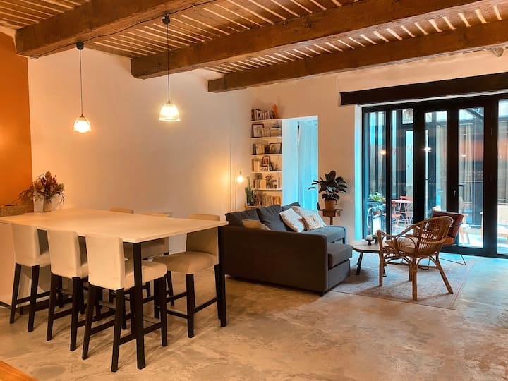 Loft Avec Patio En Plein Centre - Marseille