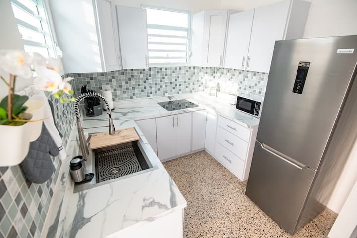 Stylish Apartment 5 Min Ocean Park Beach - San Juan