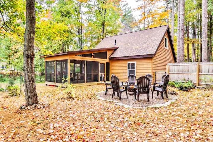 Year Round Luxury Cottage - Eagle River, WI