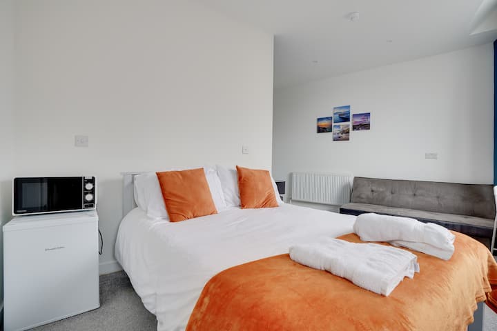 25% Off -Ensuite Double Room/self Check-in/ Wi-fi - Berwick-upon-Tweed