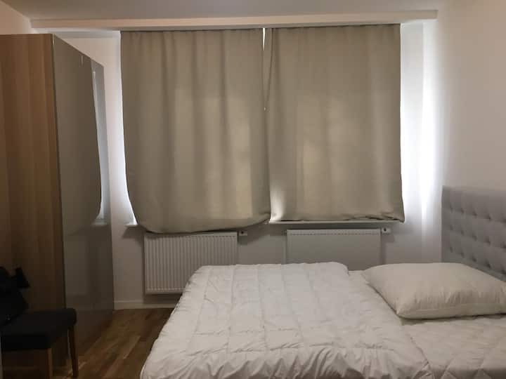 2 Zimmer Wohnung Mit Balkon - Hanover