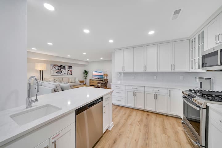 Mahalo Cape May Townhome #2 - Cape May, NJ