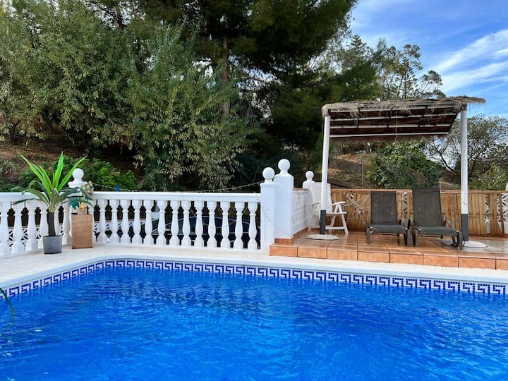 Bonita Casa A 15 Minutos Del Mar - Torrox Costa