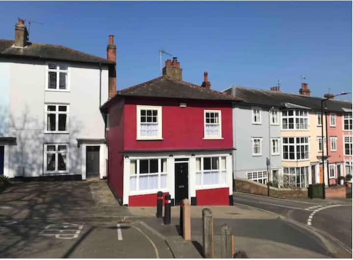 The Red House Historic Family Home Maldon - 莫爾登