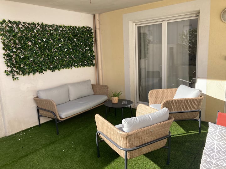 Super Appartement Climatisé Et Garage - Martigues